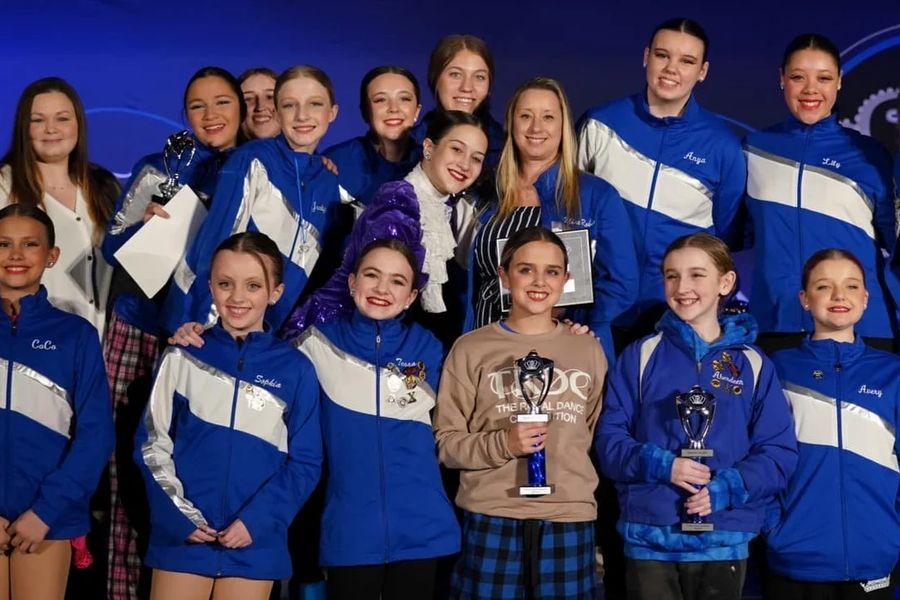 Miss Robin's Dance | InPlay.org