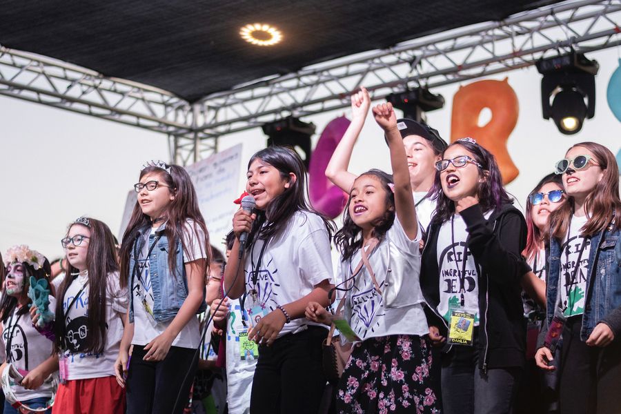 Chicxs Rockerxs South East Los Angeles | InPlay.org