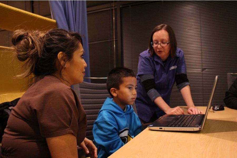 Introduction to IoT coding and design | Deep Dive Coding | InPlay.org