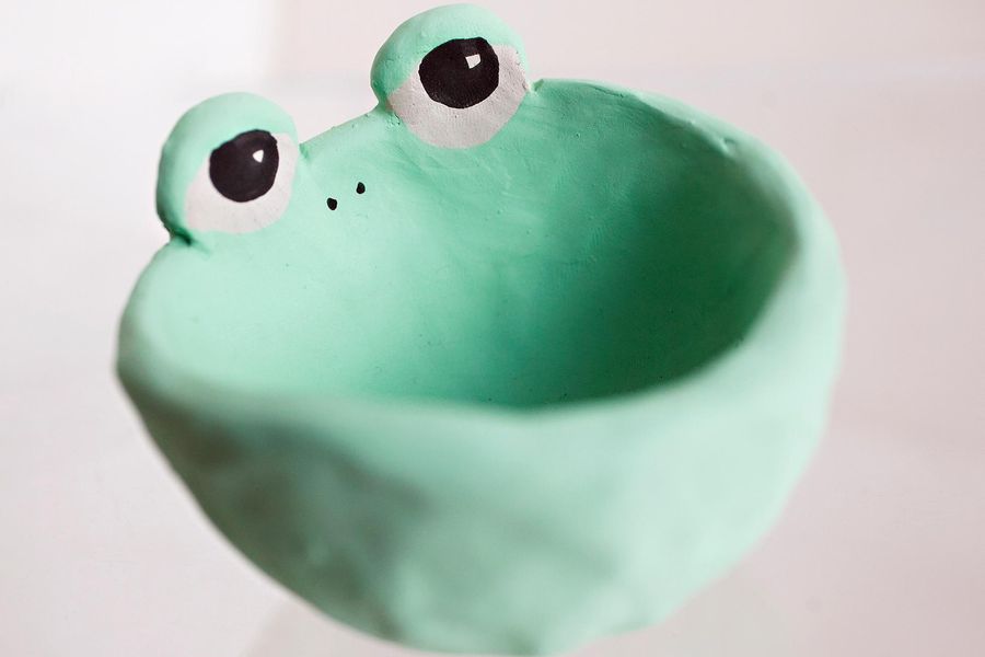 Clay Club: Pinch Pot Frogs | Plains Art Museum | InPlay.org